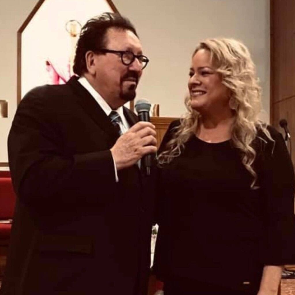 Ronny Hinson Ministries – The Song Lives On