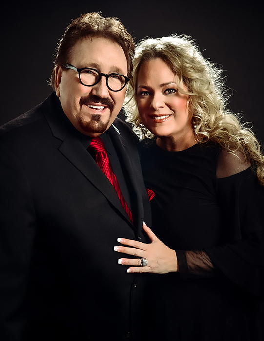 Ronny Hinson Ministries – The Song Lives On